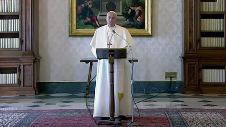 Papa alerta para os perigos do mundo virtual – Bernadete Alves ...