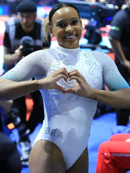 Rebeca Andrade, do Brasil, conquista o título mais nobre da ginástica ...