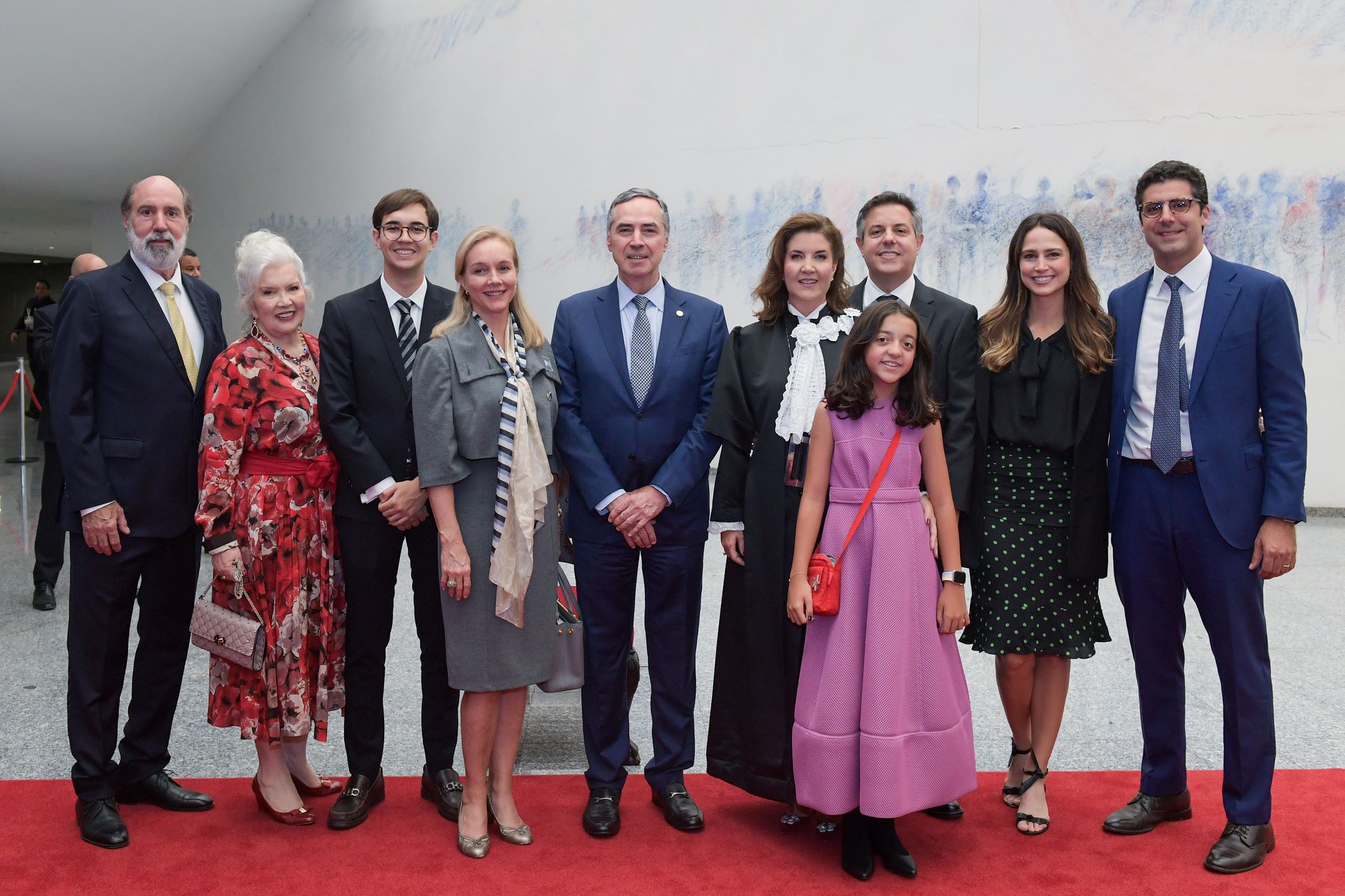 Presidente do STF ministro Luís Roberto Barroso com a ministra Daniela ...