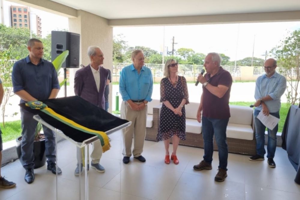 General Valério Stumpf Trindade, presidente da Poupex, durante ...