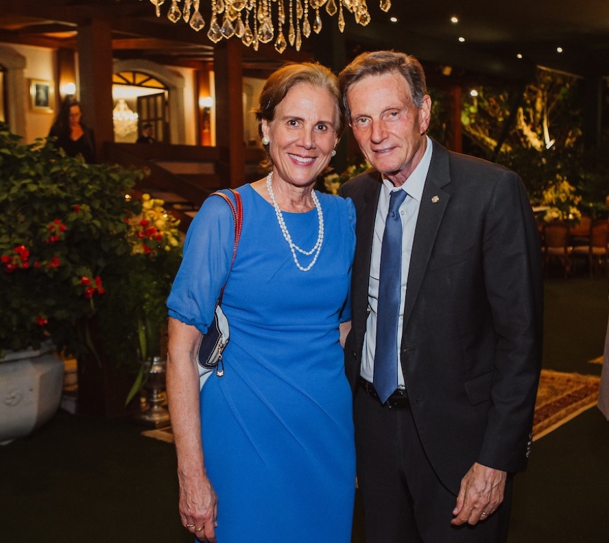 Marcelo Crivella e Sylvia Jane Hodge celebram os 94 anos de Sarney ...
